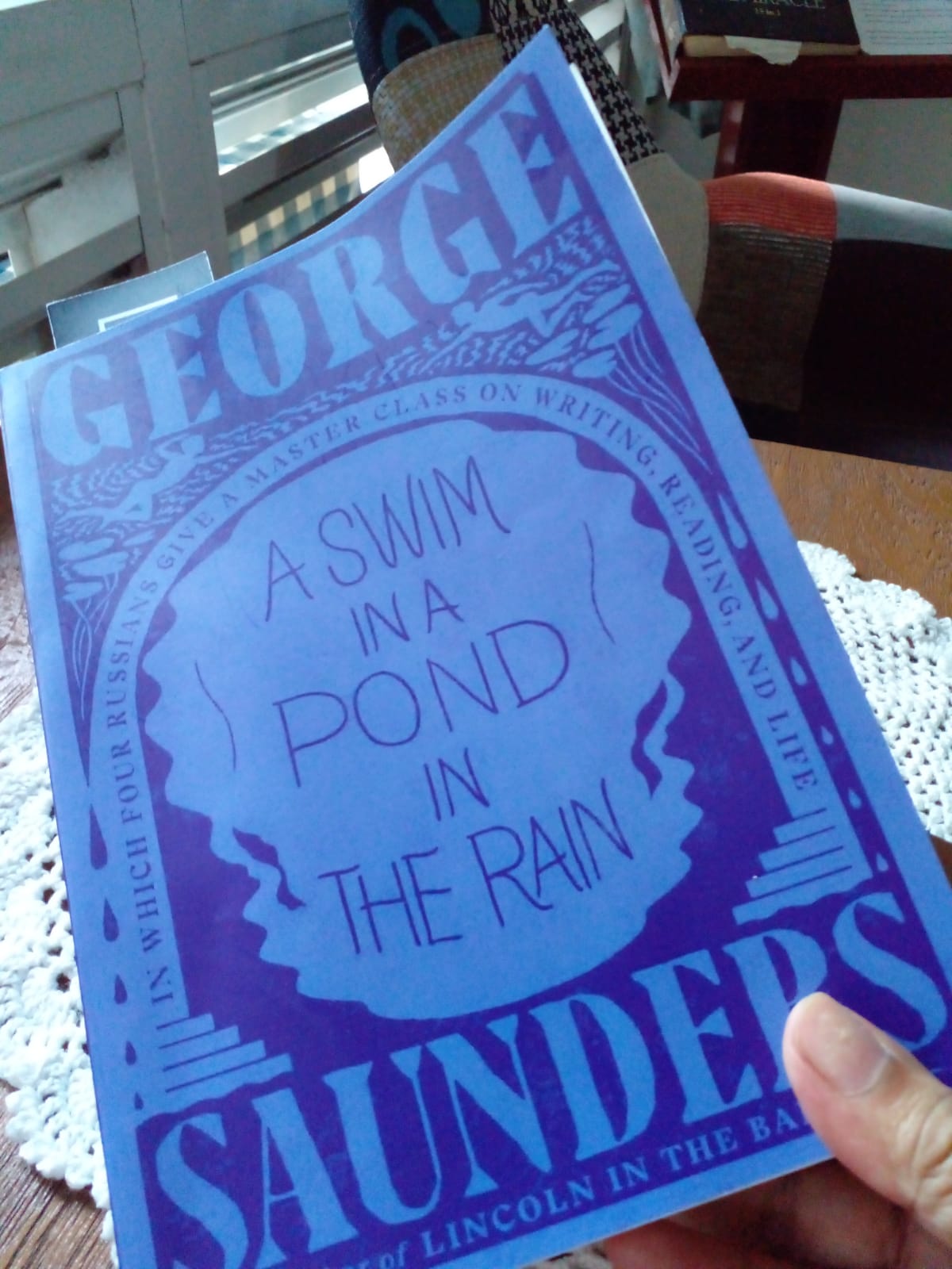 George Saunders - A Swim in a Pond in the Rain | Literasi Keluarga